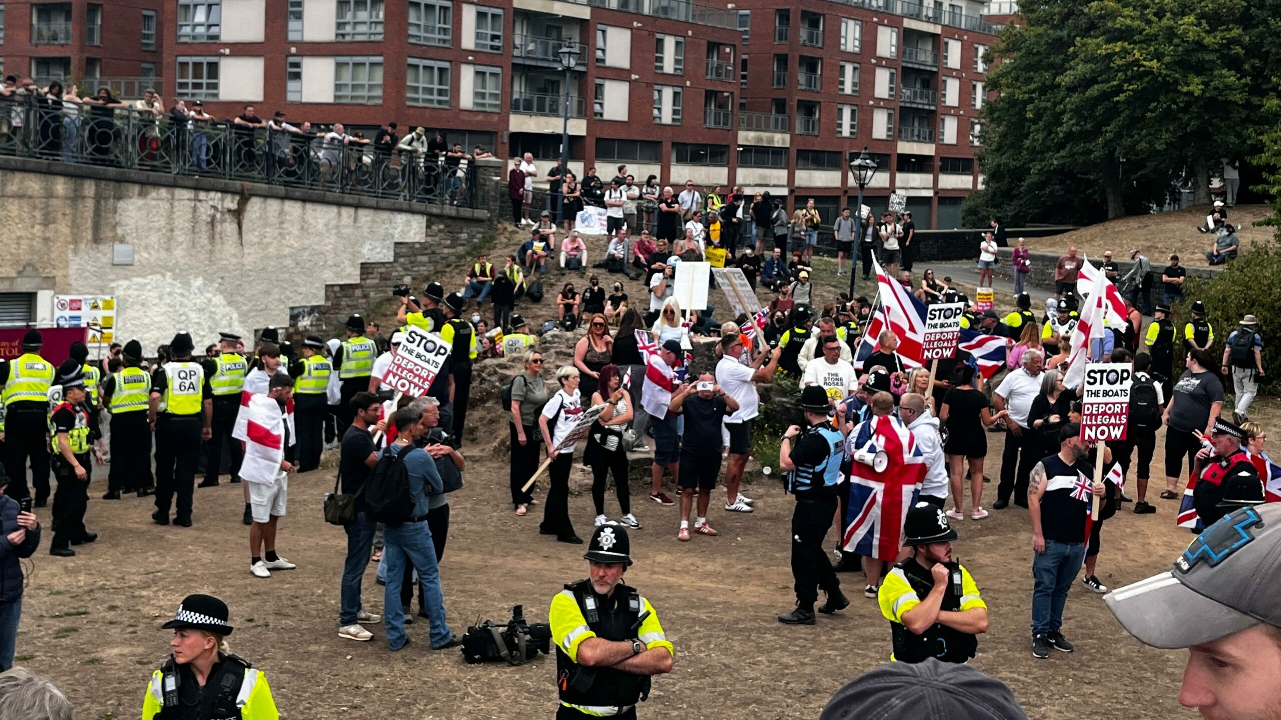 Anti-racist mobilisations push back the far right | Counterfire